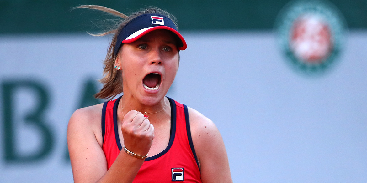 Kenin rolls on to week 2 in Paris