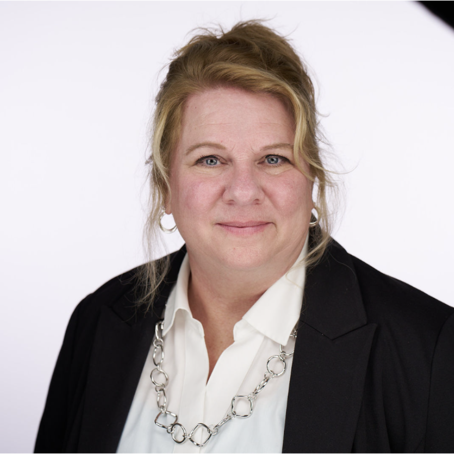 Barbara Healey's Instagram, Twitter & Facebook on IDCrawl