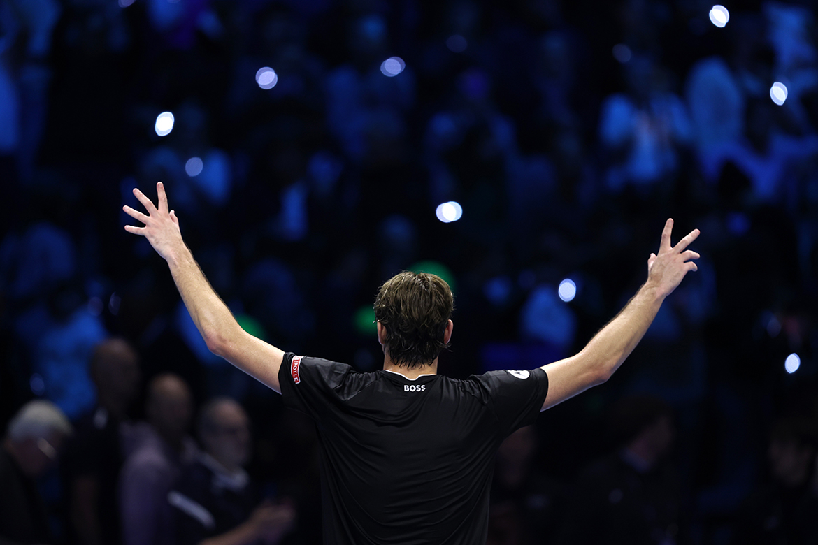 Taylor Fritz to face Jannik Sinner in the final of the 2024 ATP Finals