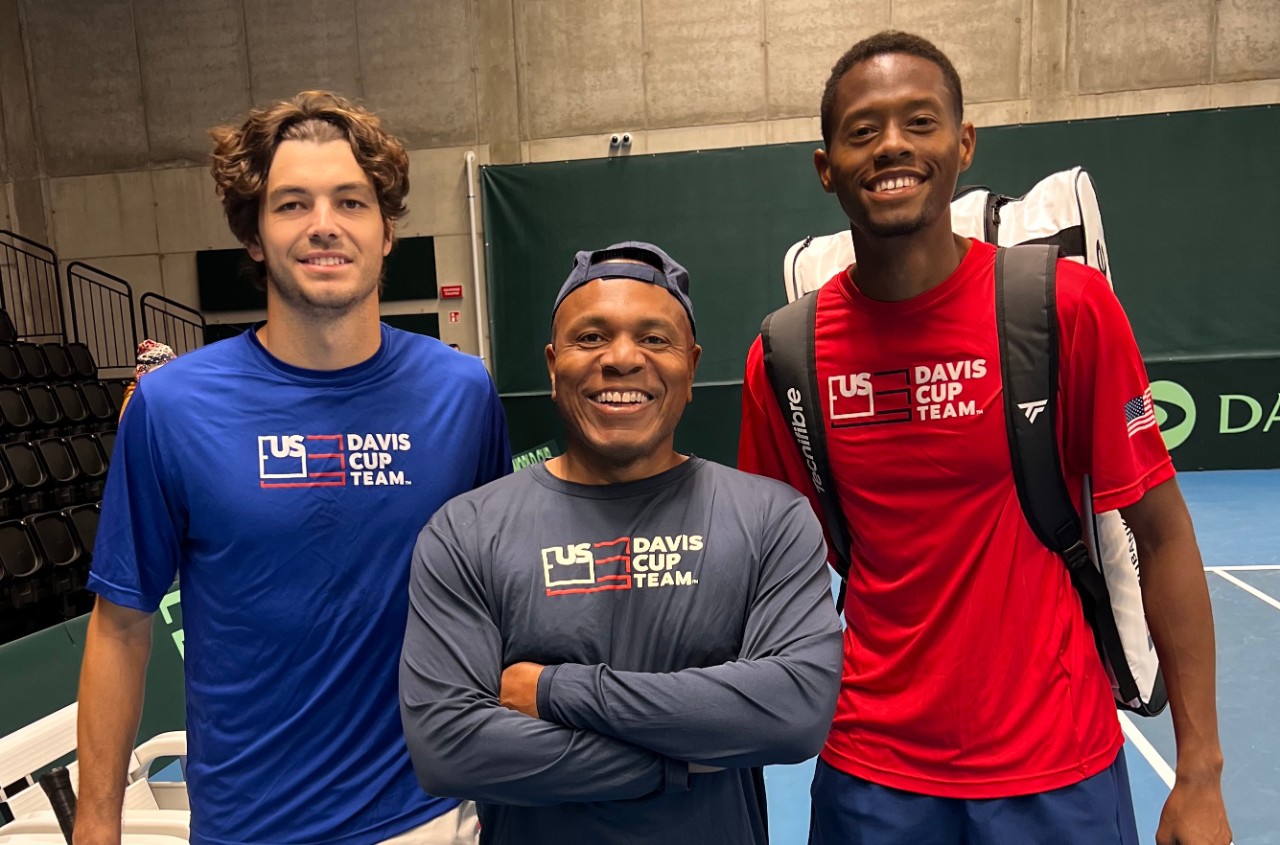 Mark Bey assists in coaching Team USA at Davis Cup Qualifier USA vs Ukraine