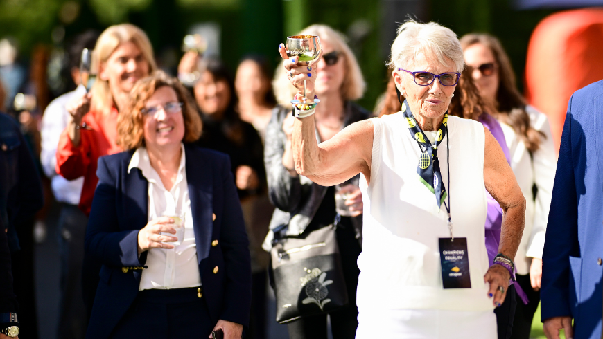 Tennis trailblazer Jean Larrick celebrated at US Open as Champion of ...