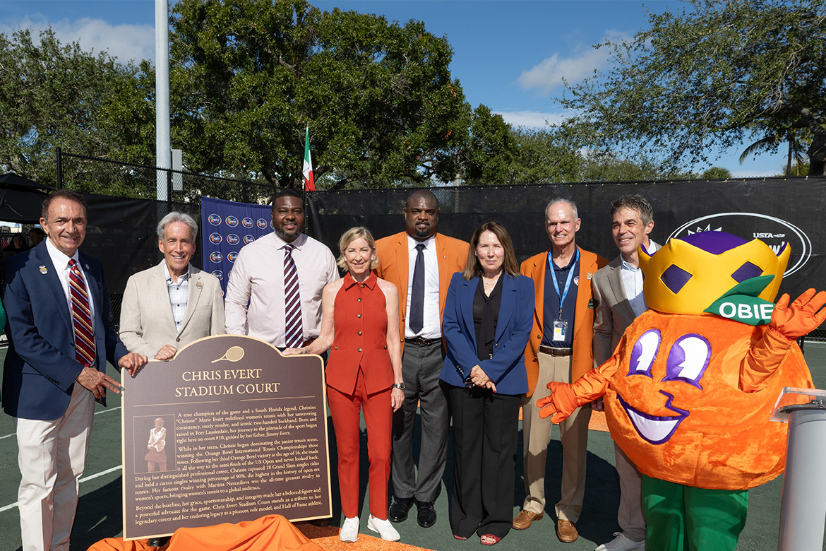 Chris Evert Stadium Court dedicated at the renovated Jimmy Evert Tennis ...