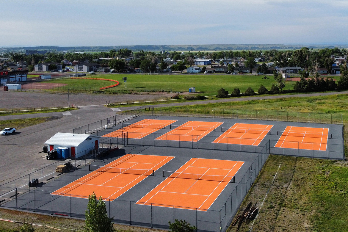 Tennis Venue Services revamps Hardin High School's tennis courts in Montana