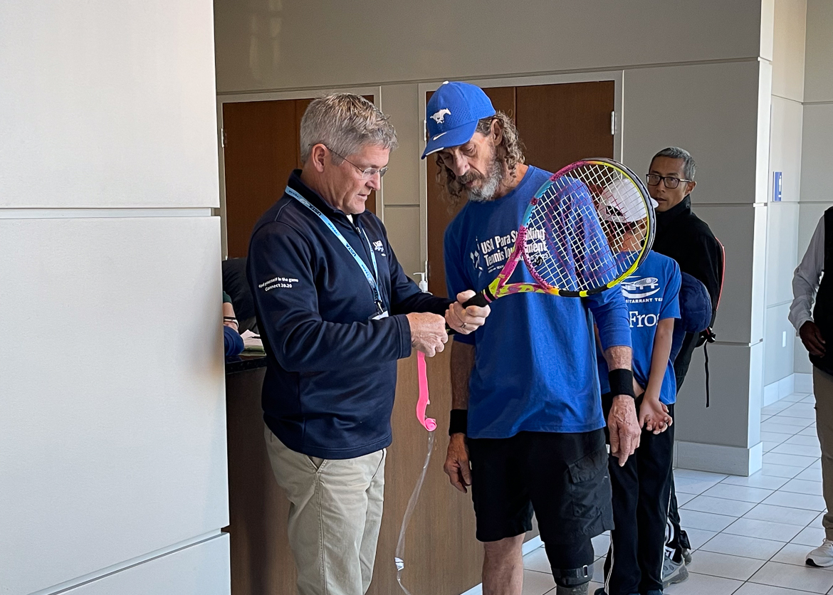 2024 Premio oficial del año Ray Delcastillo